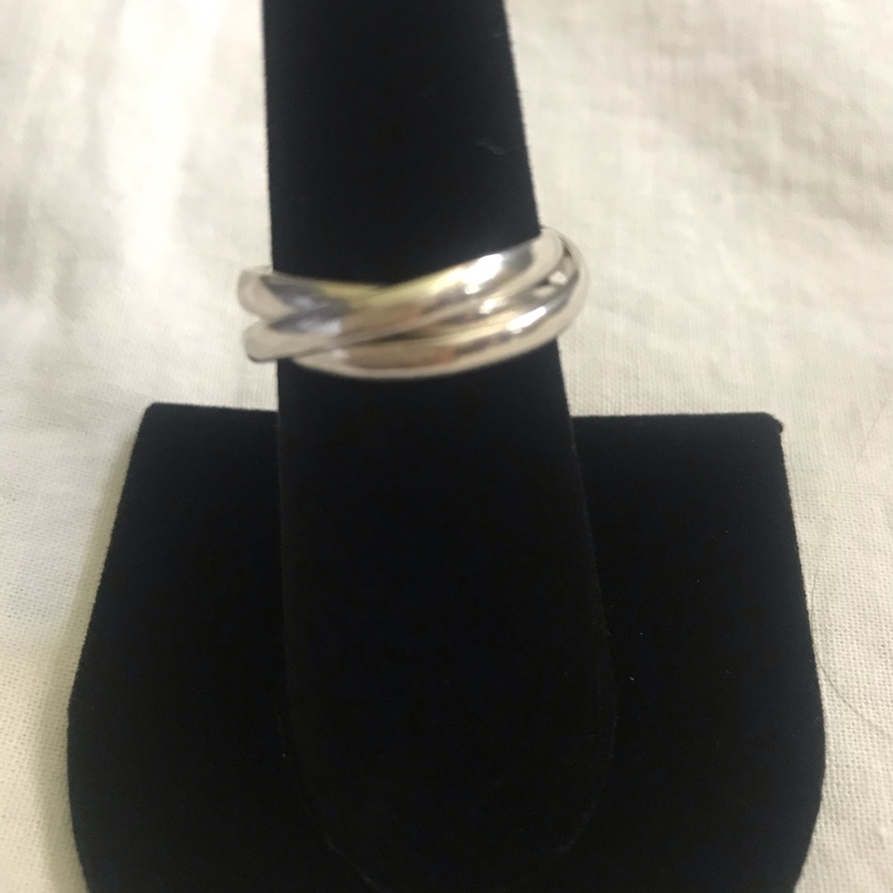 Three Intertwined Rolling Silver Rings - Gem
